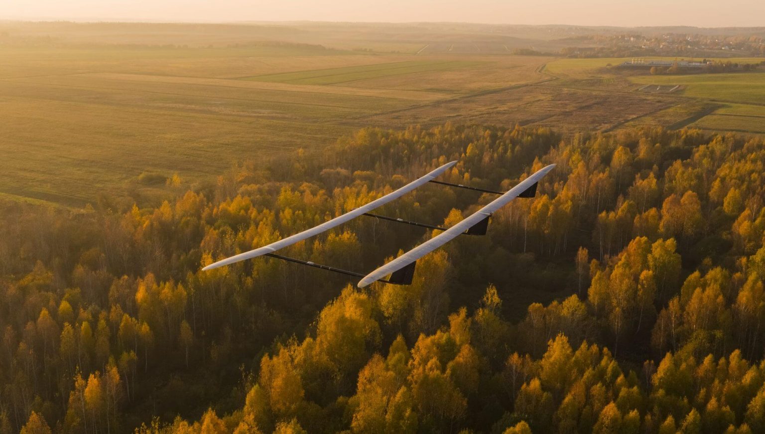 ApusDuo aircraft - UAVOS