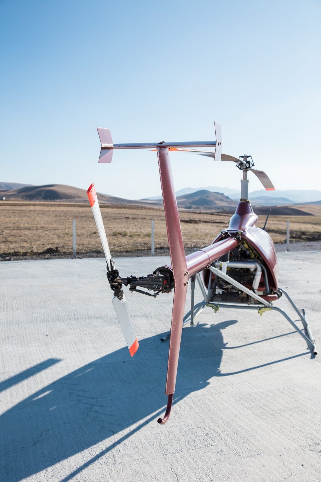 ALPIN UNMANNED HELICOPTER - UAVOS